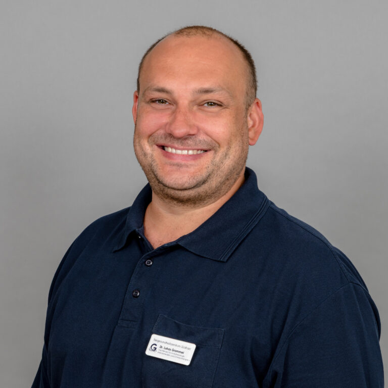 Dr. med. vet. Lukas Grammel - Tiergesundheitszentrum Südharz GmbH